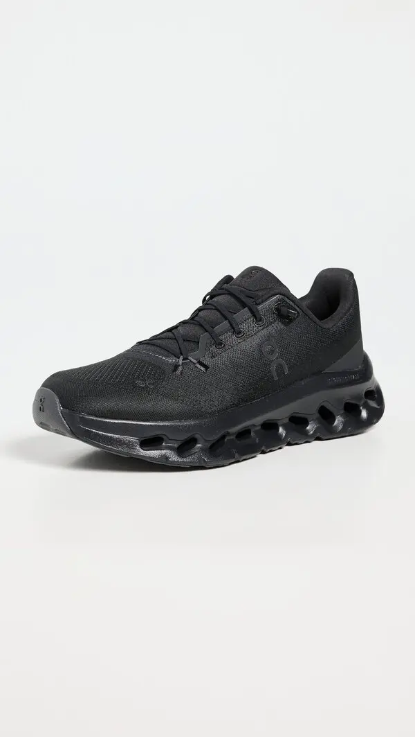 On Cloudtilt Performance Sneakers