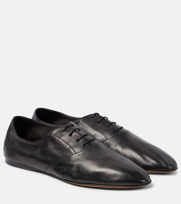 The Row Awar Lace Up Leather Oxford Shoes - Black | Editorialist
