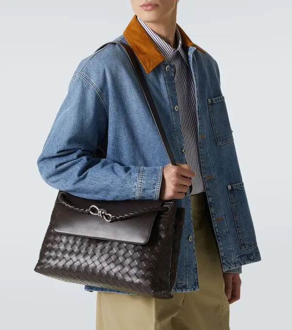 Bottega Veneta Andiamo Medium Messenger Bag - Brown