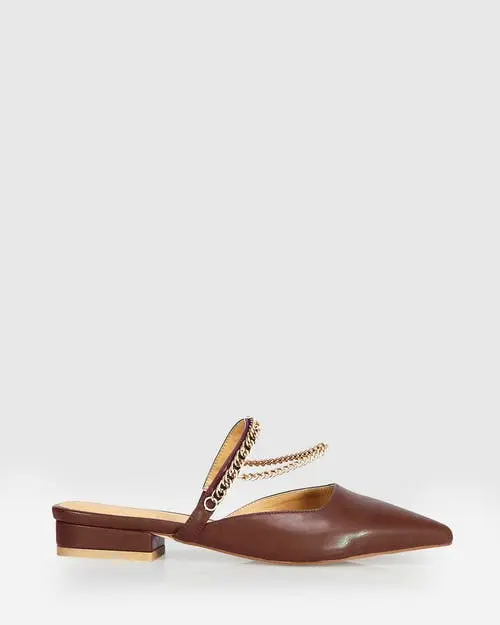 BELLE & BLOOM On The Go Leather Flat