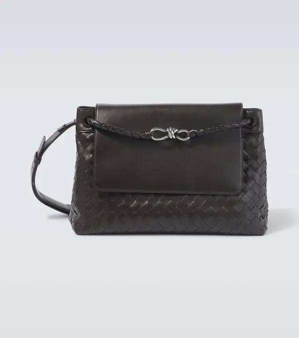 Bottega Veneta Andiamo Medium Leather Messenger Bag - Brown