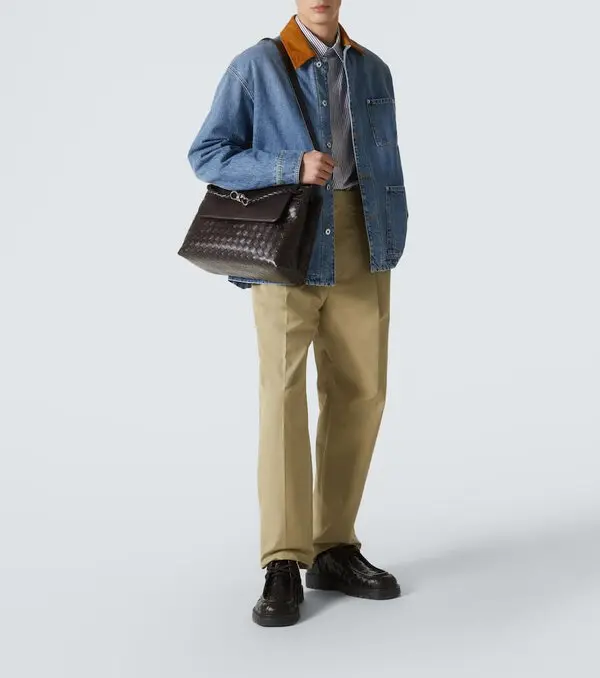 Bottega Veneta Andiamo Medium Leather Messenger Bag