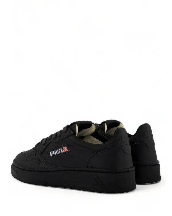 AUTRY Medalist Low Top Sneakers
