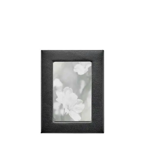 GRAPHIC IMAGE 4" X 6" Studio Frame - Black