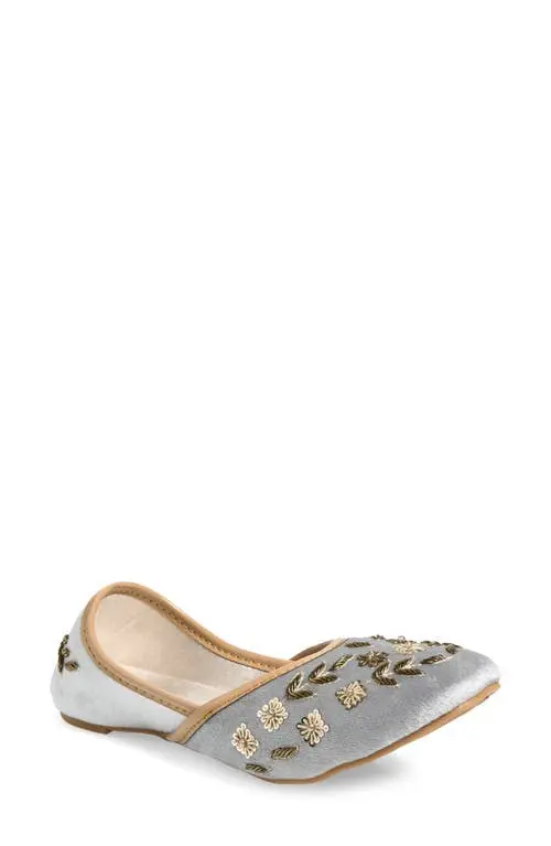 FUCHSIA Nawal Embroidered Flat - Gray