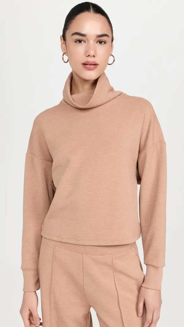 RHONE Dreamglow Mock Neck Sweatshirt