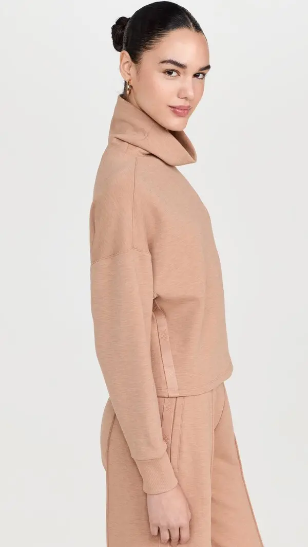RHONE Dreamglow Mock Neck Sweatshirt