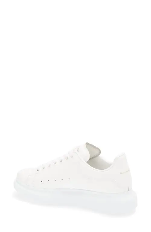 Alexander McQueen Oversized Sneakers - White