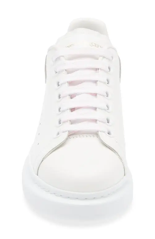 Alexander McQueen Oversized Sneakers - White
