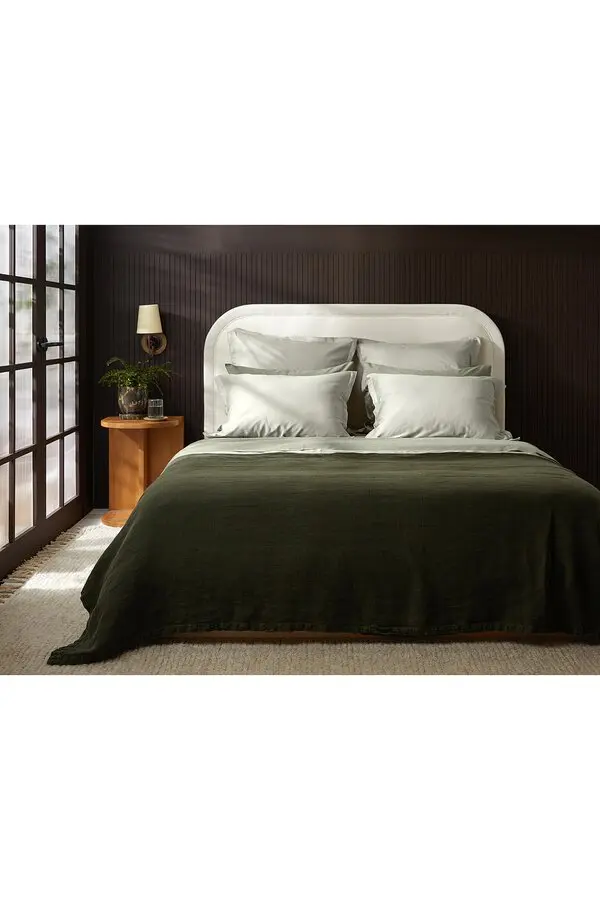 PARACHUTE Vintage Linen Bed Cover In Green - Evergreen