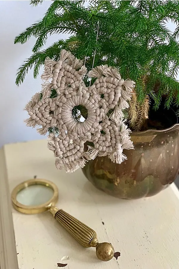 MACRAMÉ BY MONDAY Snowflake Ornament