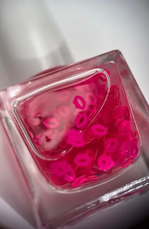 TENOVERTEN Lips Nail Polish Topper