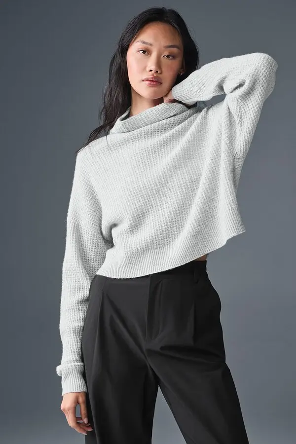 Alo Yoga Cashmere Plush Waffle Turtleneck Pullover Top - Athletic Heather Grey