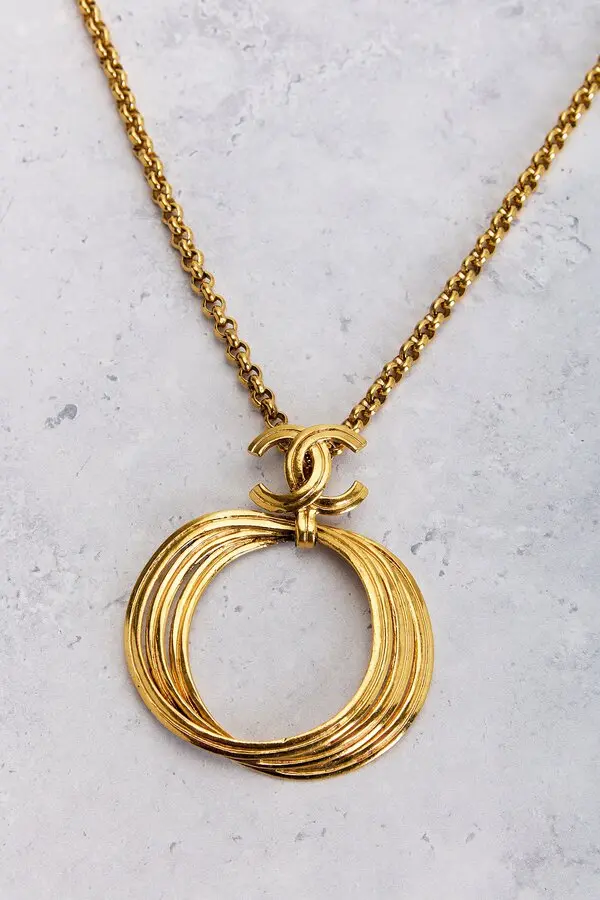 Chanel 1996 Cc Turnlock Swing Necklace