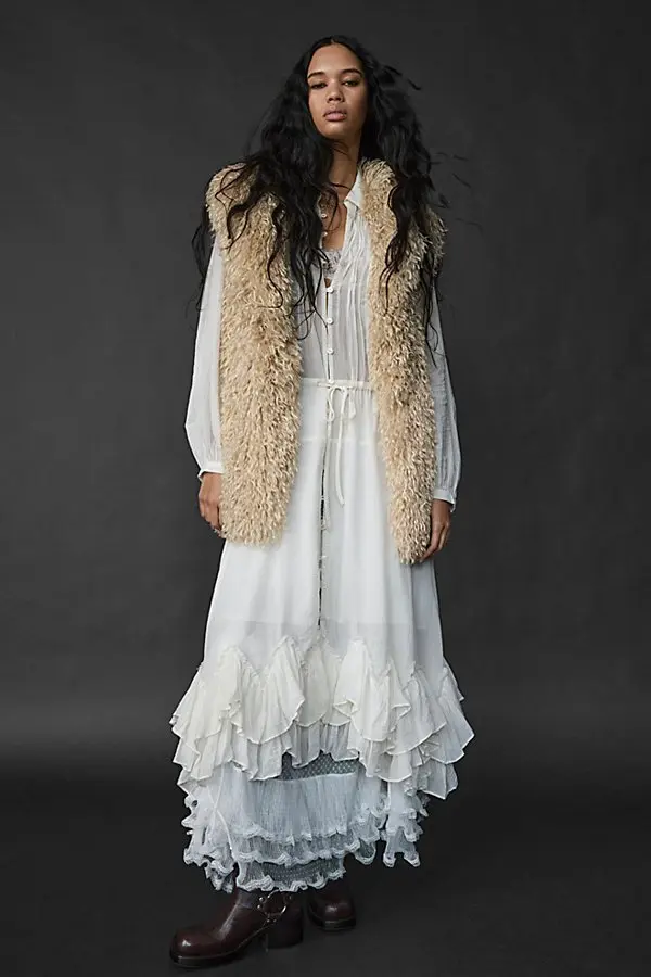 Free People Relaxed Fit Faux Fur Vest - Ivory | Editorialist