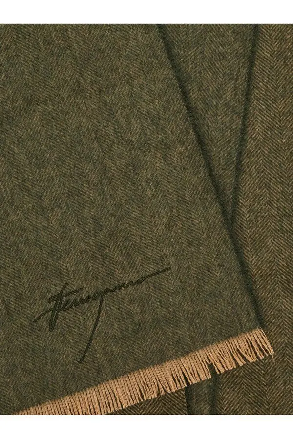 FERRAGAMO Cashmere Scarf - Green