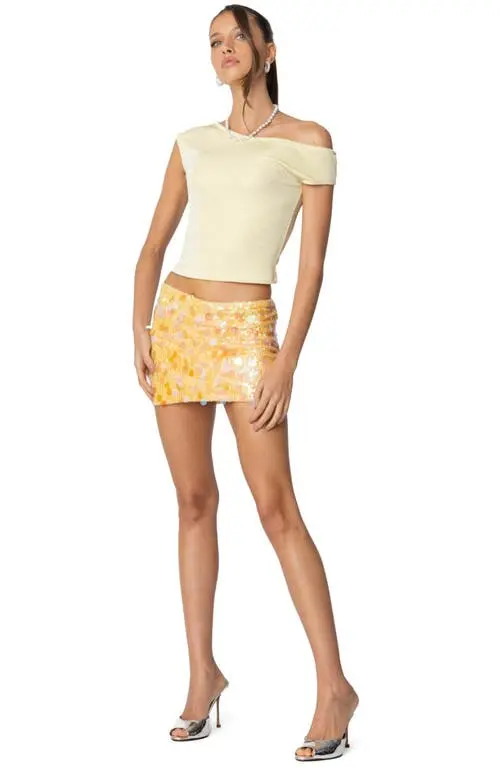 EDIKTED Sabina Sequin Low Rise Miniskirt - Yellow