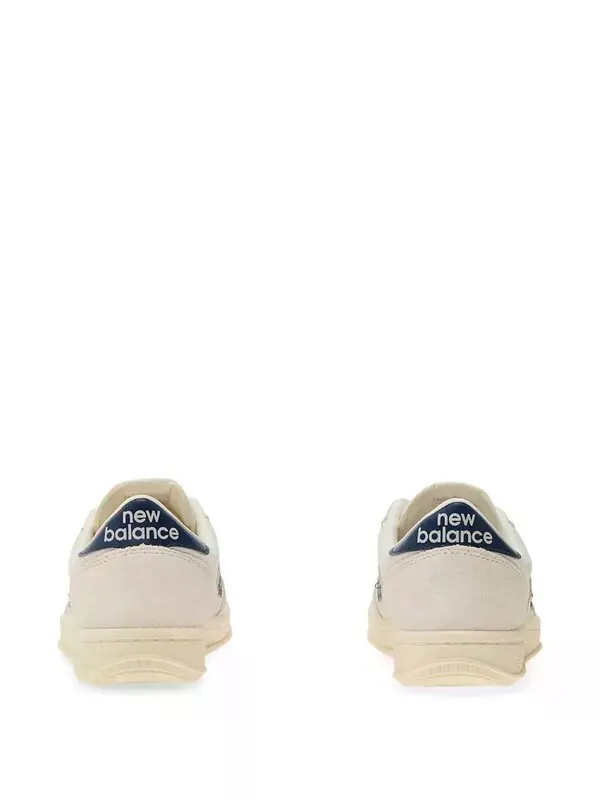 NEW BALANCE T500 Sneakers - Neutrals