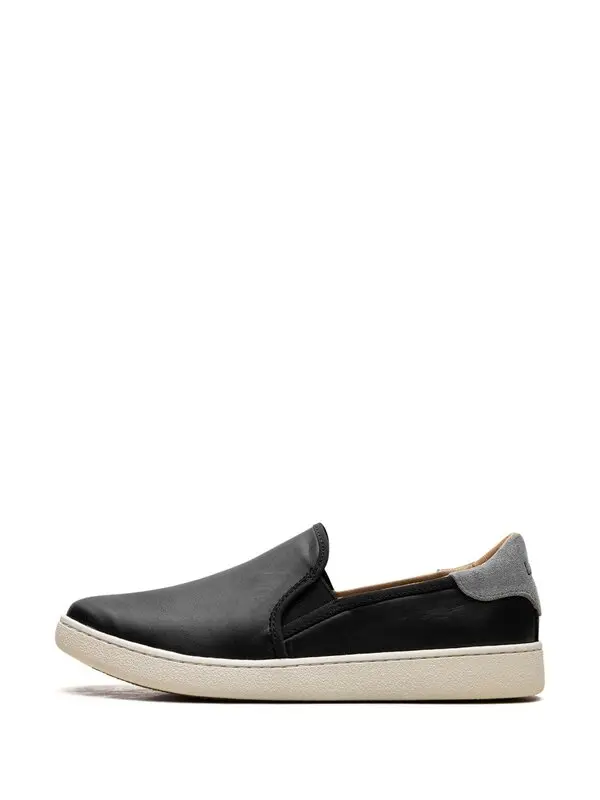 UGG Cas Slip-on Sneakers