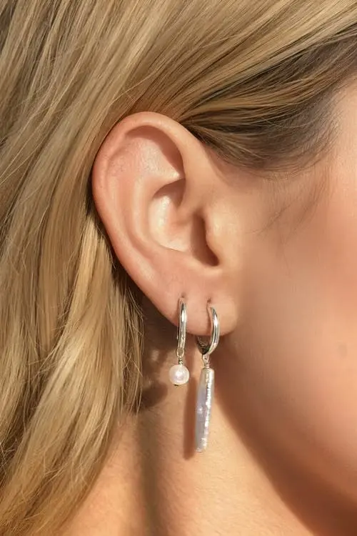 ASTOR & ORION Nora Huggie Earrings - Silver