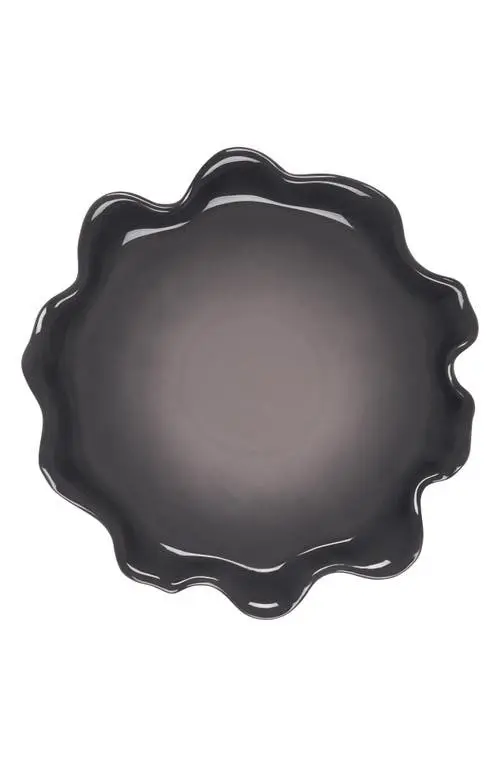 LE CREUSET Iris Stoneware Ruffle Platter - Oyster