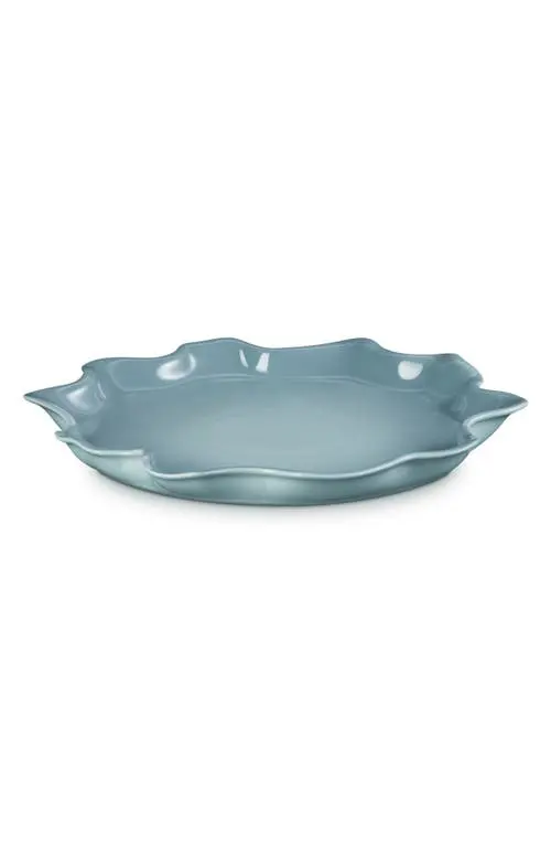 LE CREUSET Iris Stoneware Ruffle Platter - Sea Salt