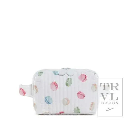 TRVL DESIGN Macaron Quilted Crossbody