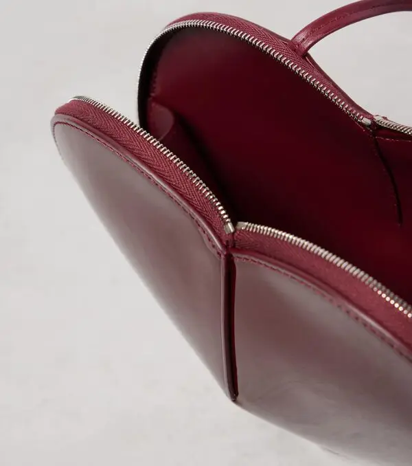 Alaïa Le Cour Patent Leather Heart Crossbody Bag - Burgundy