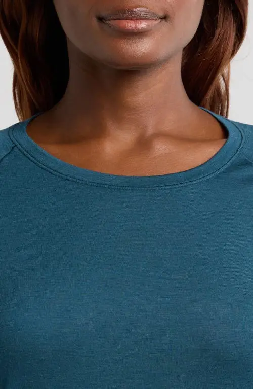 Smartwool Classic All-season Merino Wool Blend Base Layer Long Sleeve Top