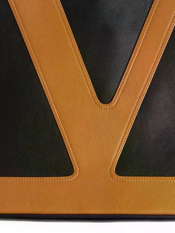 Valentino Garavani Viva Superstar Nappa Leather Shopper With Maxi Vlogo - Black