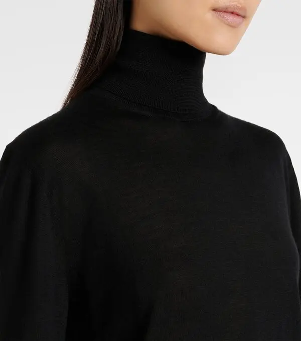 Valentino Garavani Cashmere And Silk Turtleneck Sweater