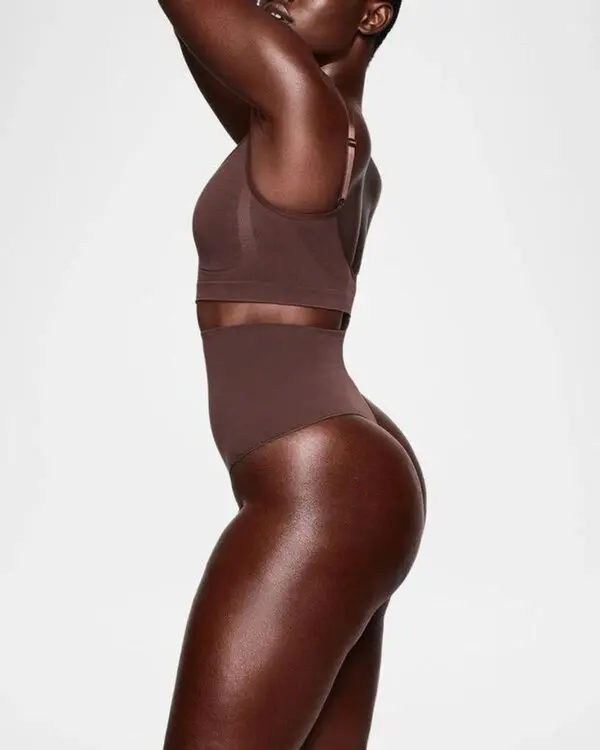 SKIMS Seamless Sculpt Pullover Bra - Cocoa