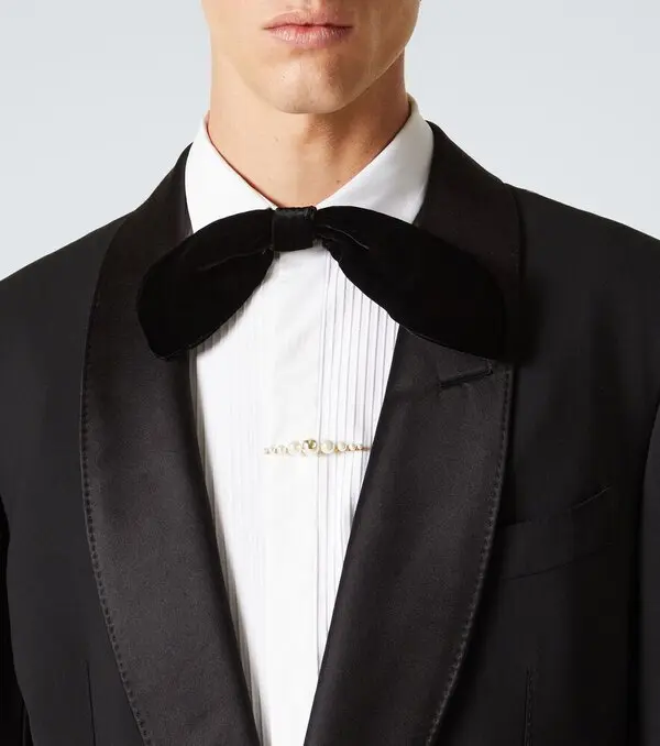 Valentino Garavani Velvet Bow Tie