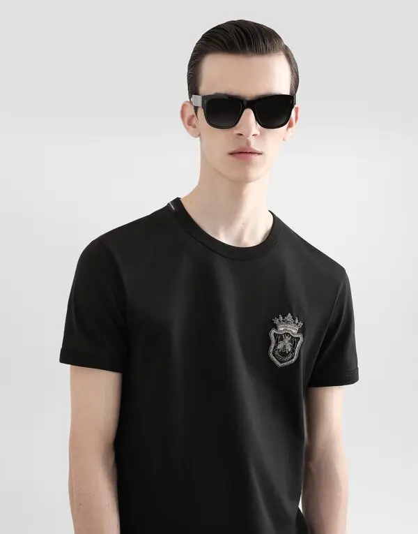 Dolce & Gabbana Cotton T-shirt With Heraldic Patch - Black