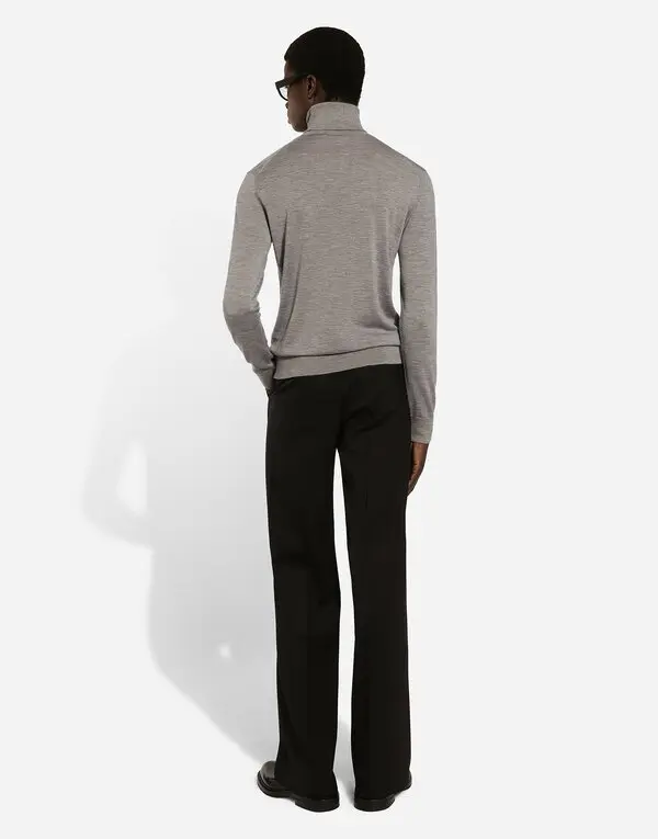 Dolce & Gabbana Cashmere Turtleneck Sweater