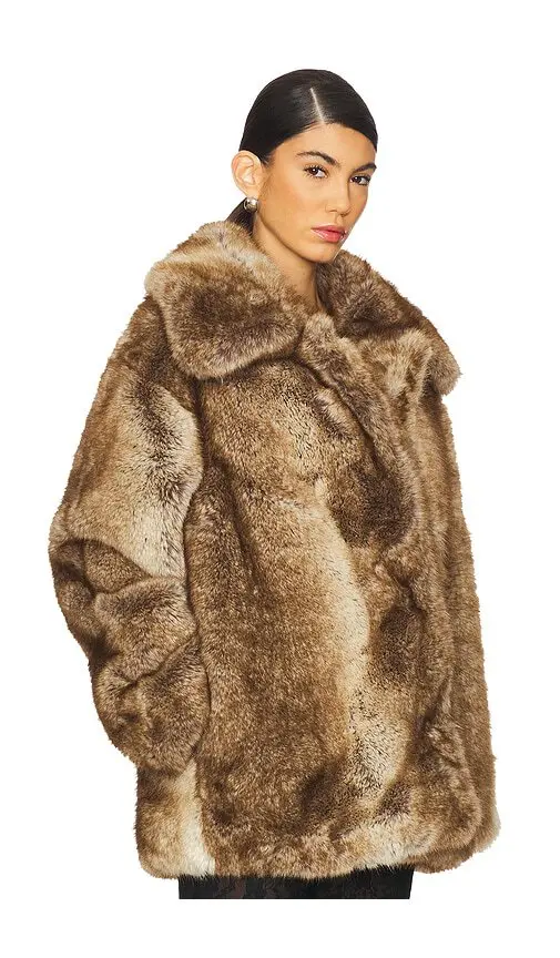 JAKKE Rosemary Faux Fur Coat