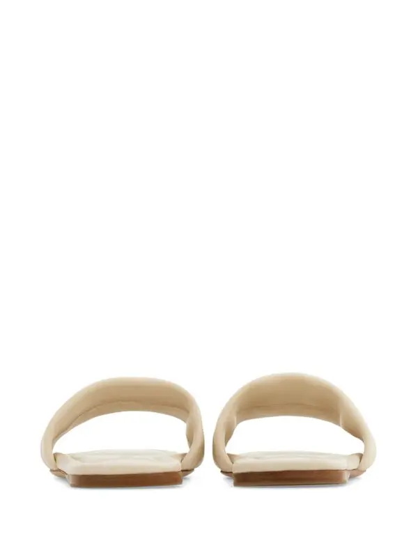 FERRAGAMO Logo Slides