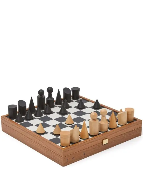 THE CONRAN SHOP Milos Chess Set