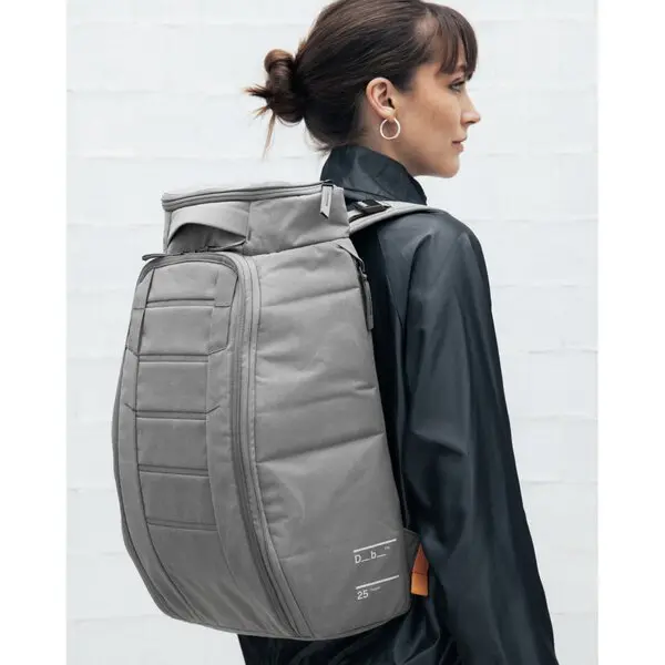 DB JOURNEY Hugger Backpack 25l - Sand Grey