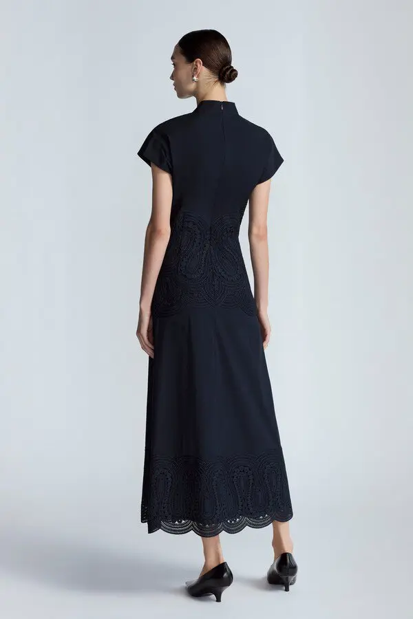 Lela Rose Lace Inset Cotton Poplin V-Neck Dress In Black - 65% Off |  Editorialist