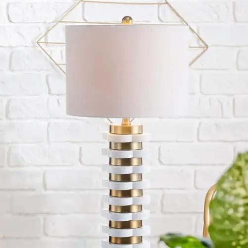 JONATHAN Y Wellington Quatrefoil Striped Resin Led Table Lamp - Brass Gold