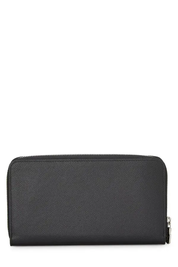 LOUIS VUITTON Taiga Zippy Organizer