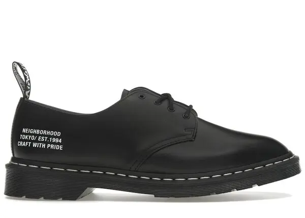 Dr. Martens Smiths Neighborhood