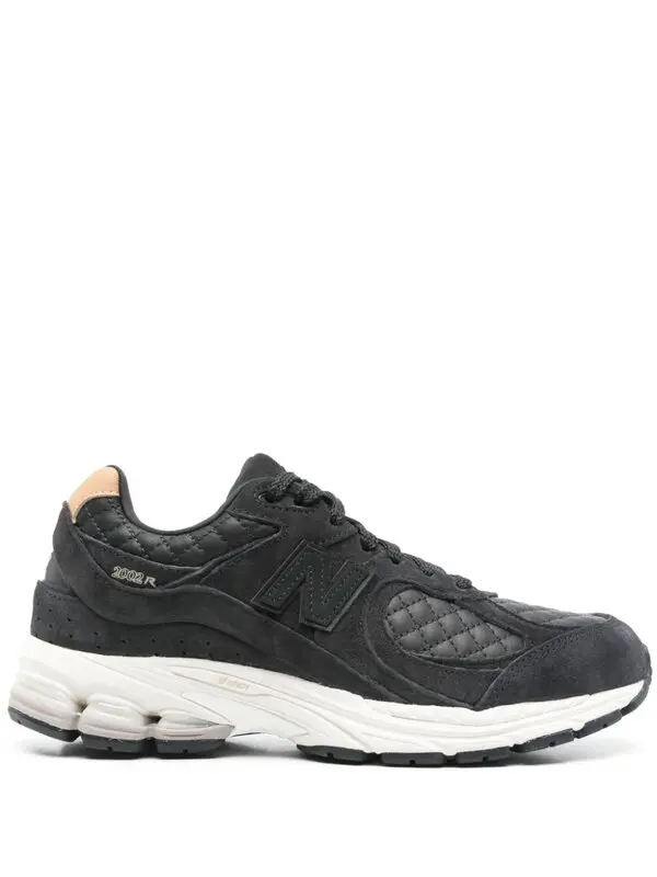NEW BALANCE 2002r Lace-up Sneakers - Grey