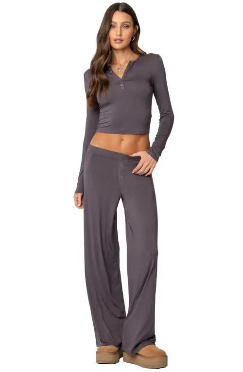 EDIKTED Long Sleeve Crop Henley - Gray