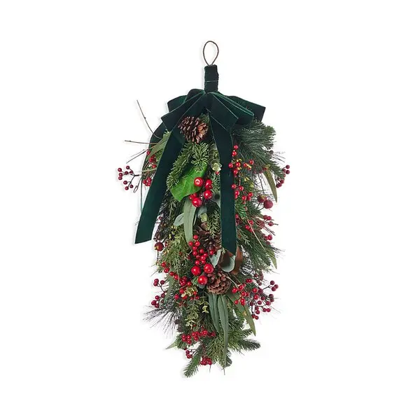 SEASONAL LLC Magnolia Leaf, Eucalyptus & Berry 30 Swag With Fairy Lights - No Color