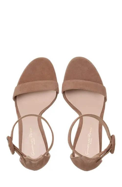 GIANVITO ROSSI Portofino 105 Sandals - Praline