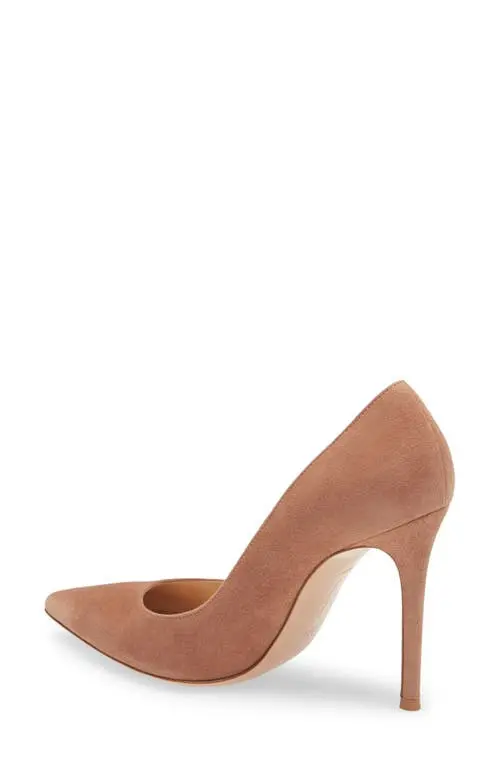 GIANVITO ROSSI 105 Pumps - Praline