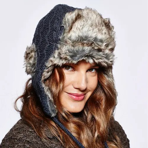 NIRVANNA DESIGNS Cable Knit Trapper Hat With Faux Fur - Black