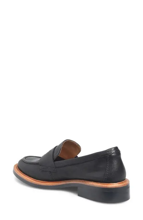 SOFFT Mara Leather Loafer - Black